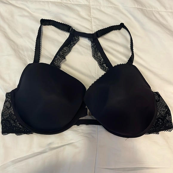 torrid | Intimates & Sleepwear | Torrid Lace Back Front Closure Bra 42c ...